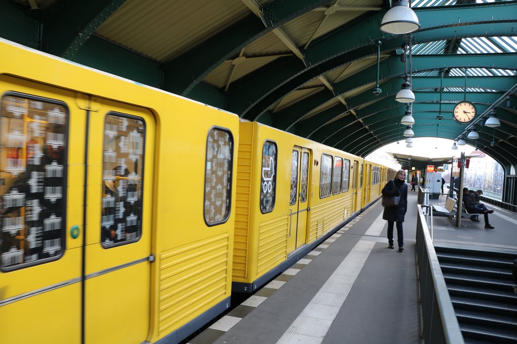 5 Tips to Stay Healthy During Your Morning Commute