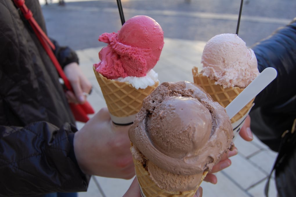 What Kind of Person You Are, Based on How You Eat Your Ice Cream