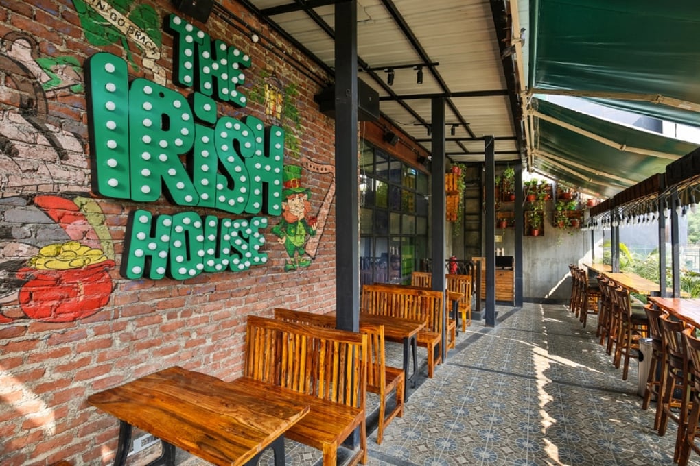 The much-loved Resto-bar, the Irish House Is Finally In Delhi!