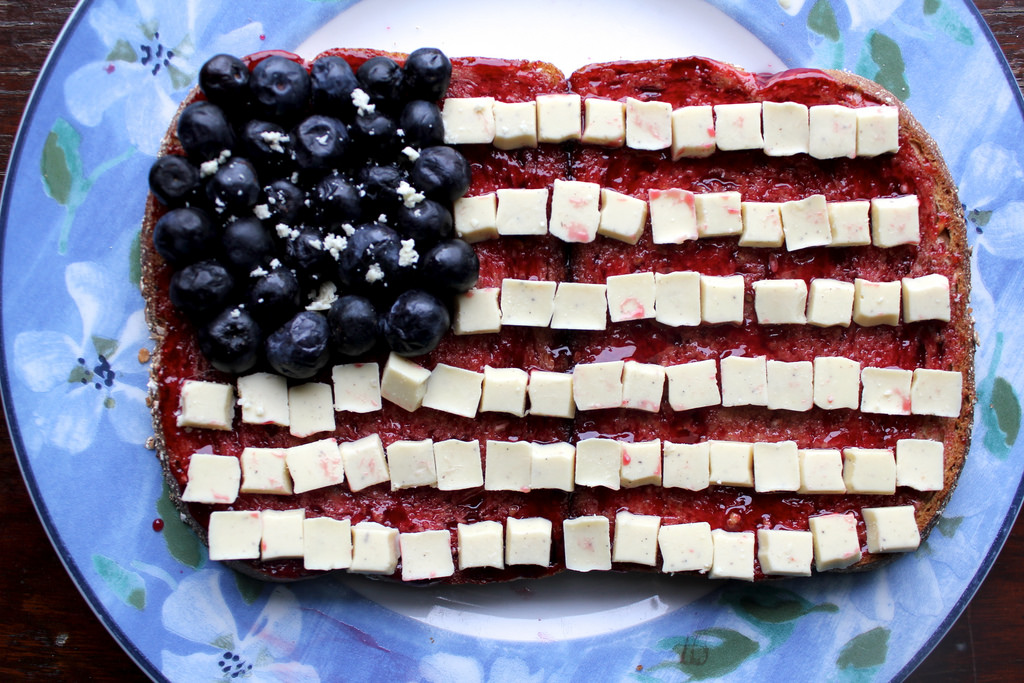 7 Weird Things Only Americans Do With Their Food