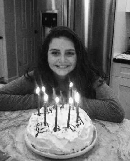 Feel the Christmas Spirit Anytime of Year with this Jell-O Cake