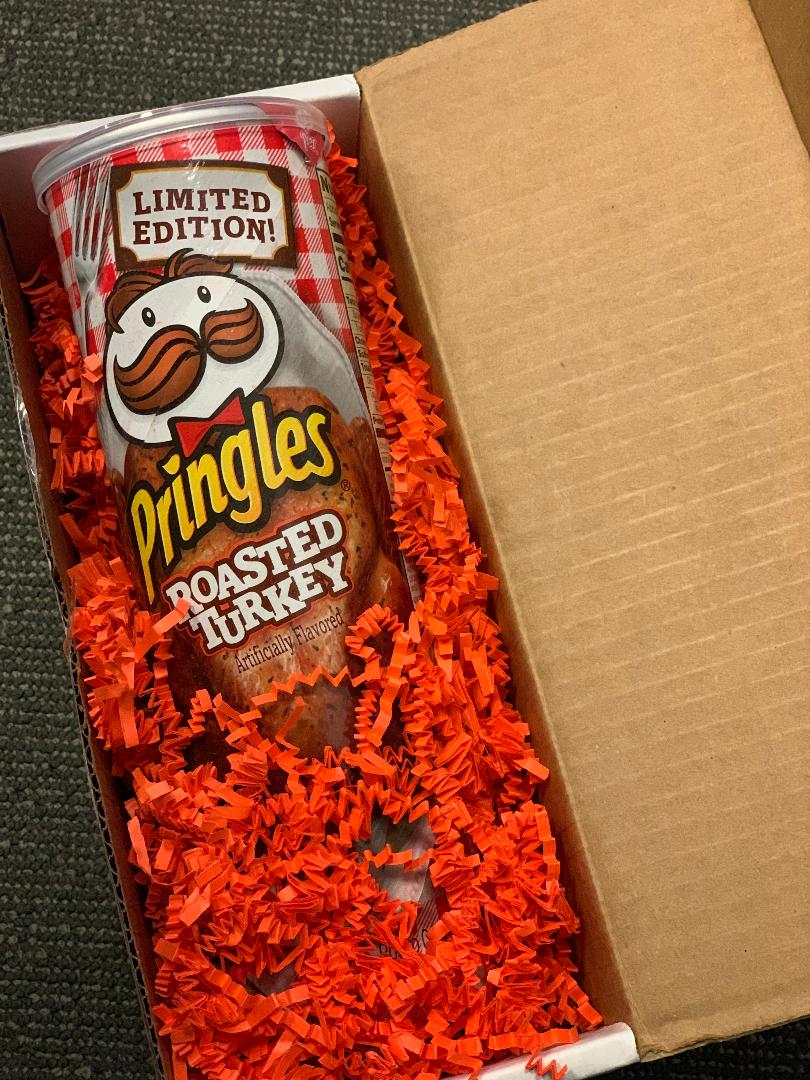 How Do Pringles Thanksgiving-themed Roasted Turkey Flavor Taste?