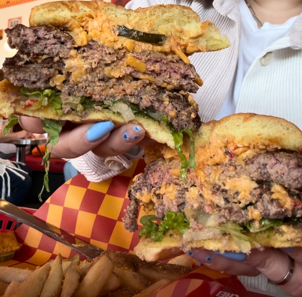This Diner Puts The ‘Cheez’ In Cheez-It
