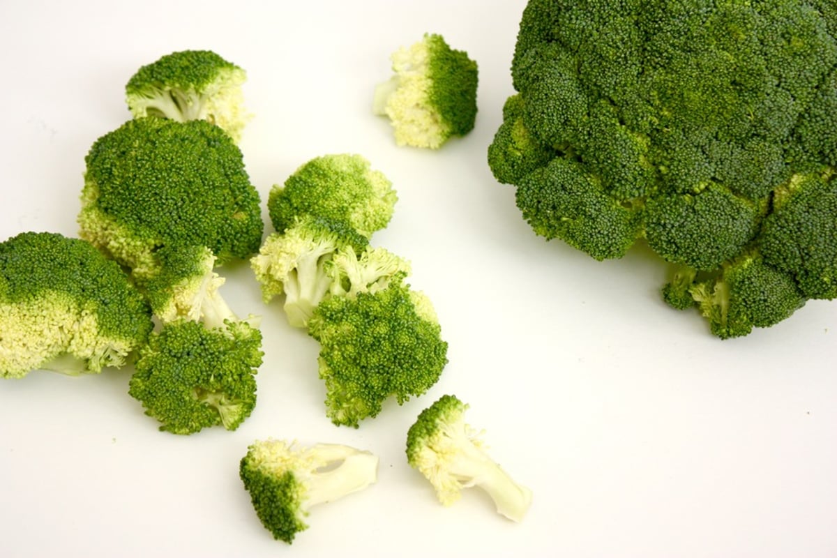 How to Teach Yourself to Like Broccoli in a Week