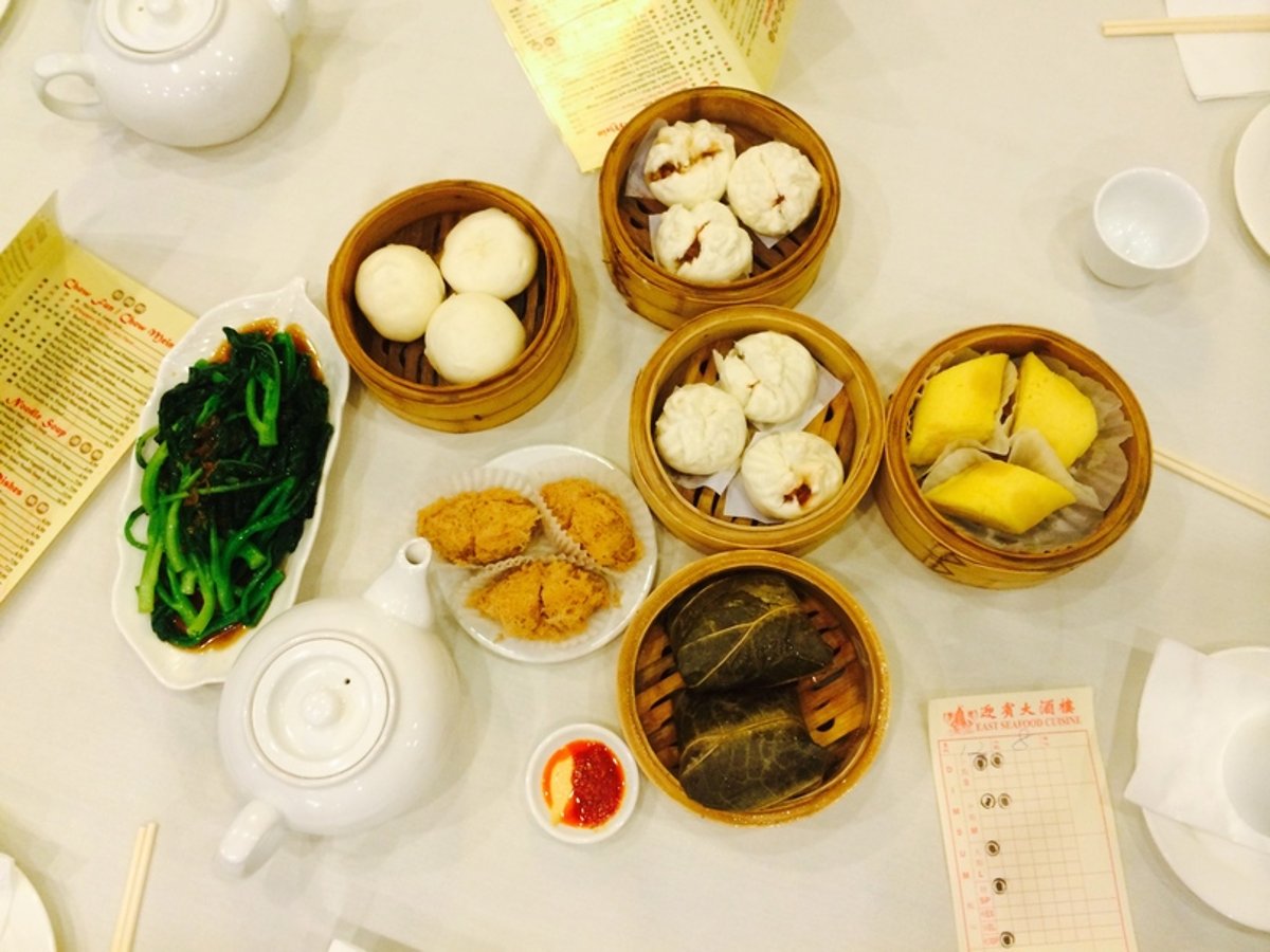 6 Chinese Eating Habits That Westerners Think Are Weird
