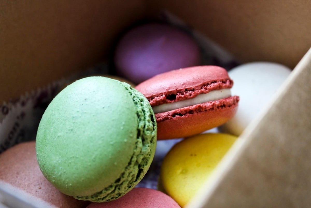 How To Make Macarons with Chickpea Water