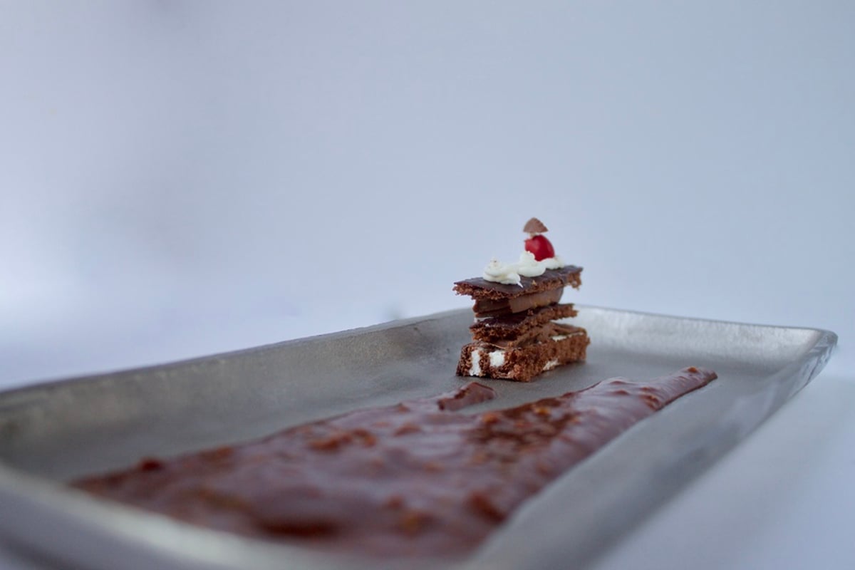 You Can Turn Gas Station Snacks Into Presentable 5-Star Desserts