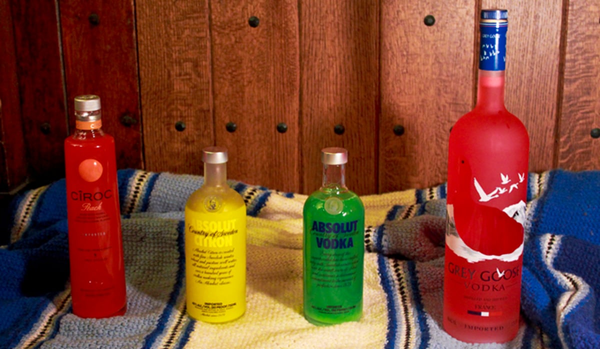 4 Drinks You'll Need to Help You Get Through Awkward Thanksgiving ...