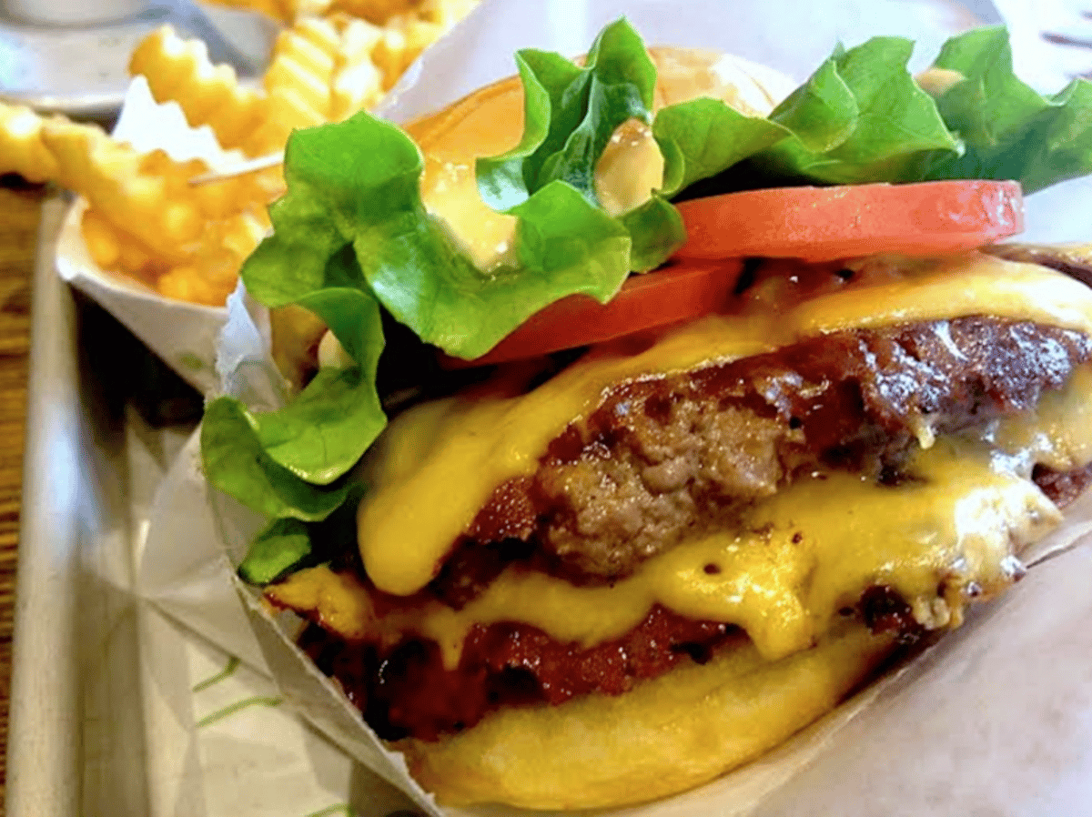 Where to Eat at JFK Depending on Your Terminal and What You're Craving