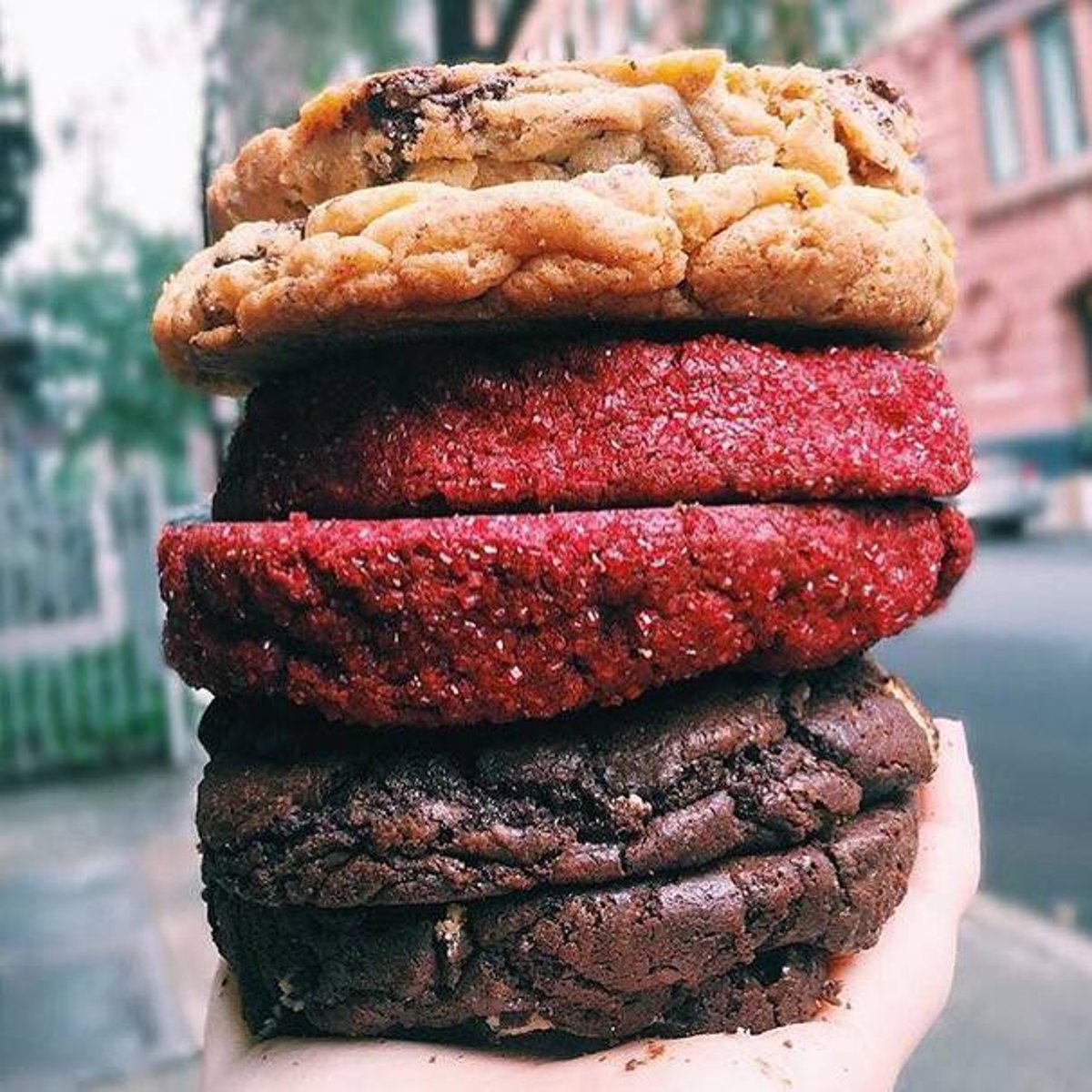 I Tried a Half-Pound Cookie at City Cakes in NYC