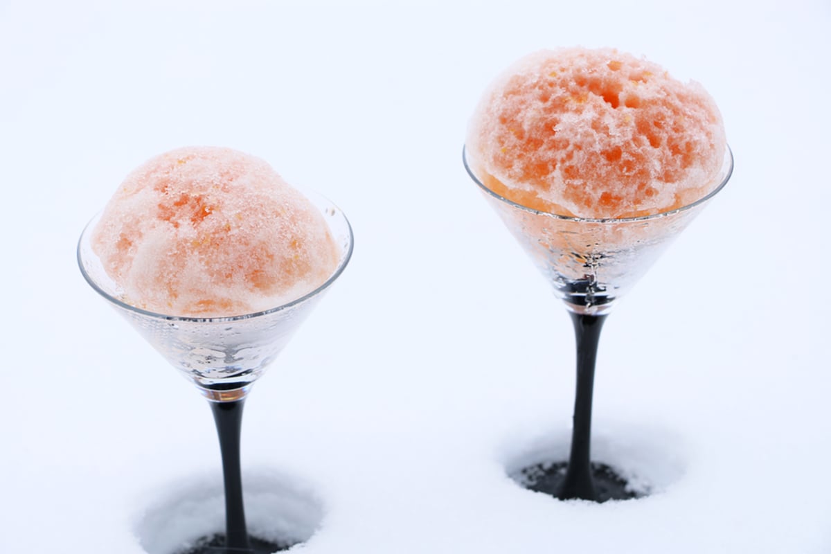 Recipe: How to Make Easy 4-Ingredient Snow Cones Using Real Snow