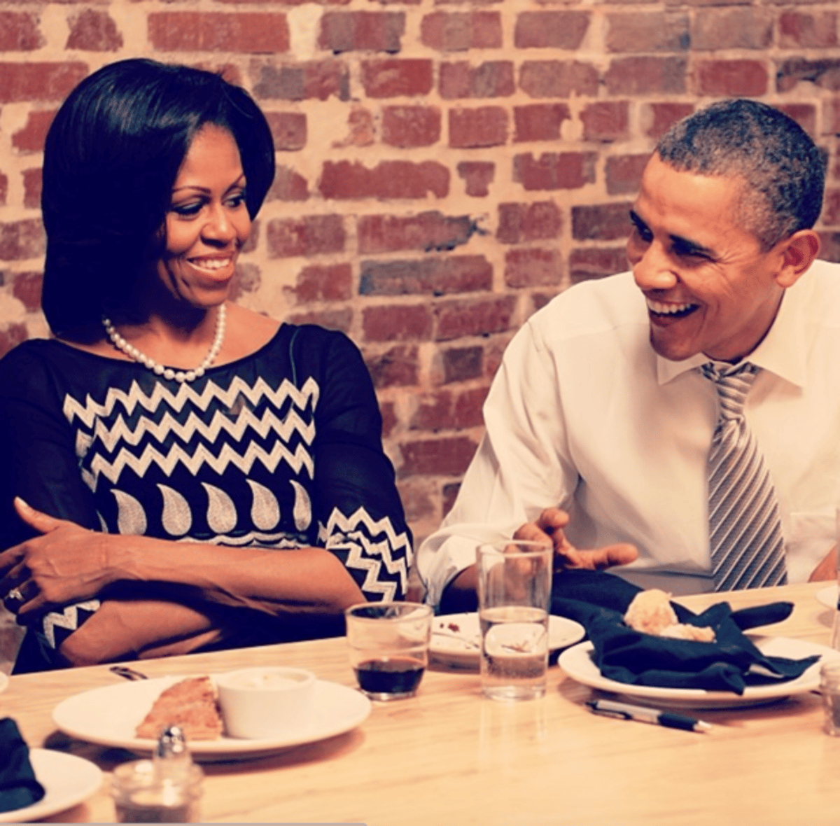 The Obamas’ Favorite Foods That We’ll Miss Watching Them Eat