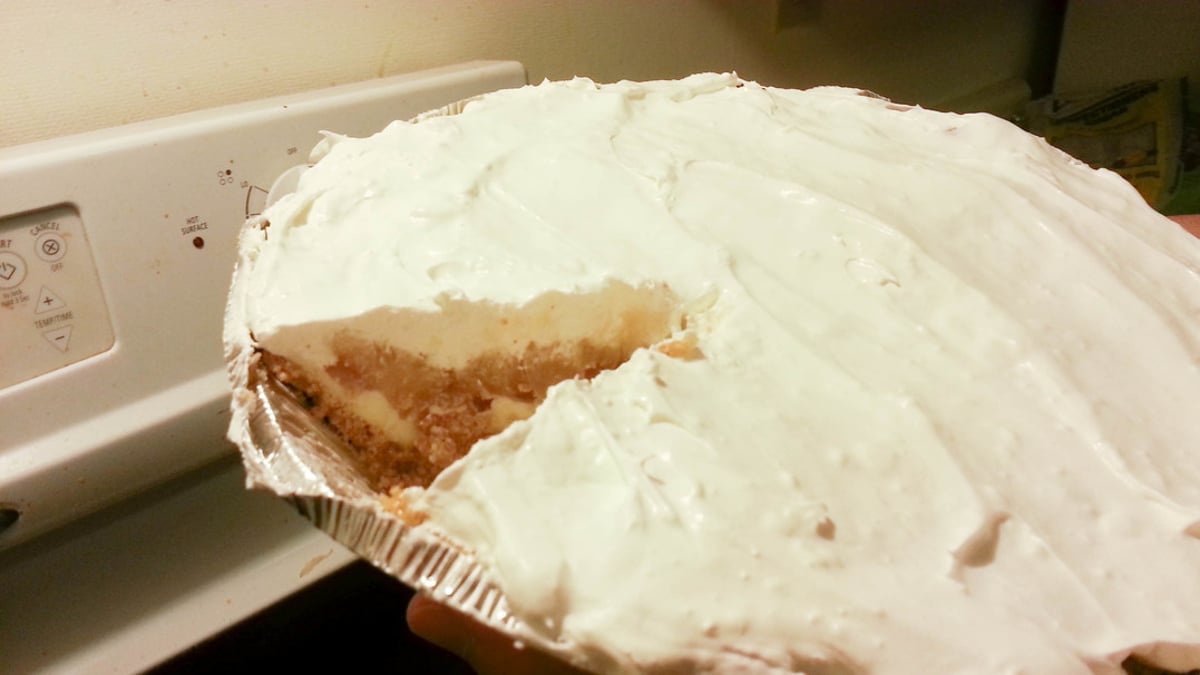 Easy & Effortless Apple Icebox Pie