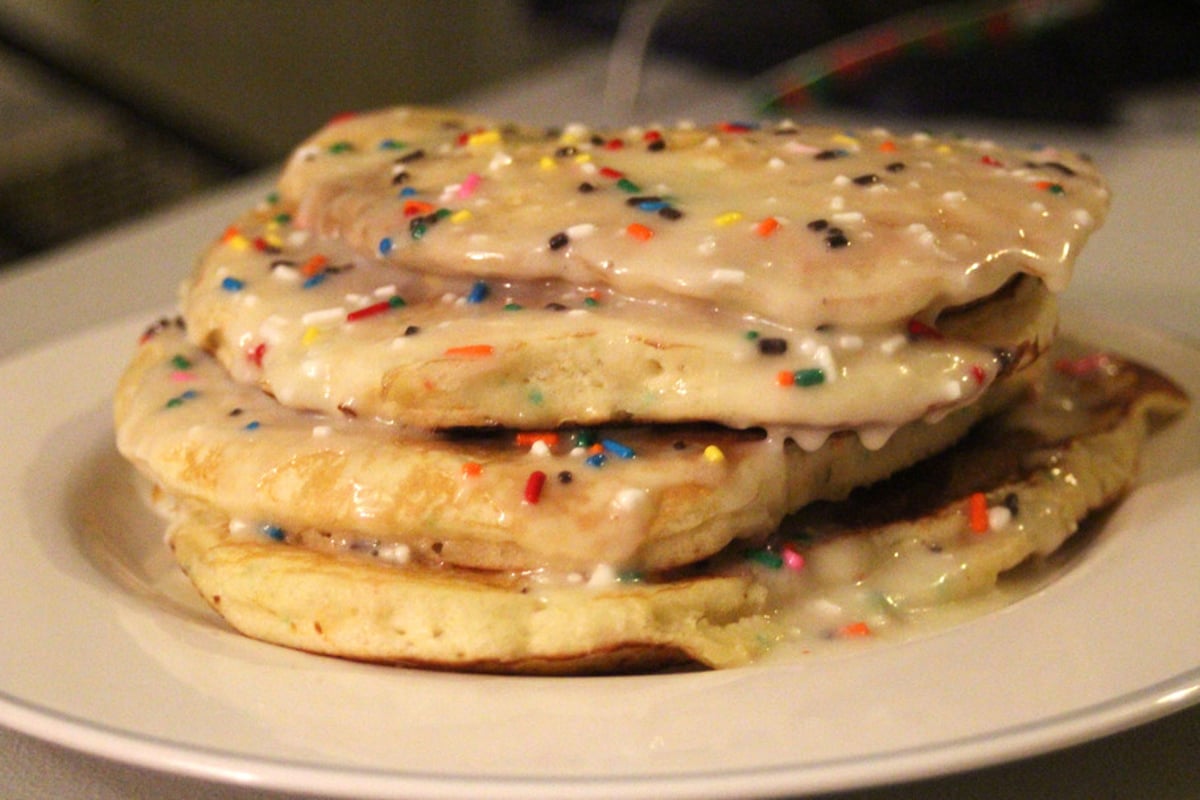Birthday Cake Remix Pancakes