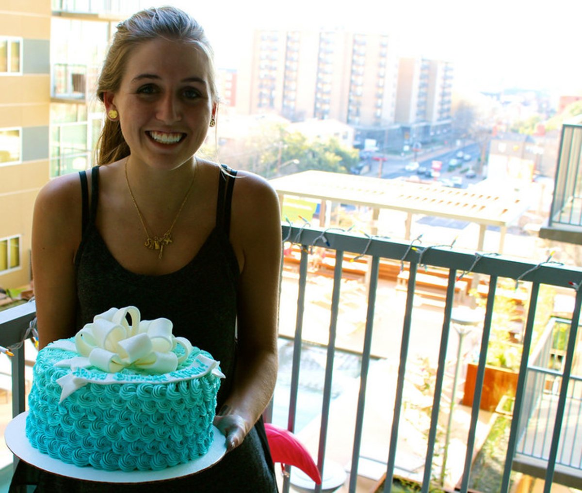 Q&A With Sam Cade, the Queen of Cakes