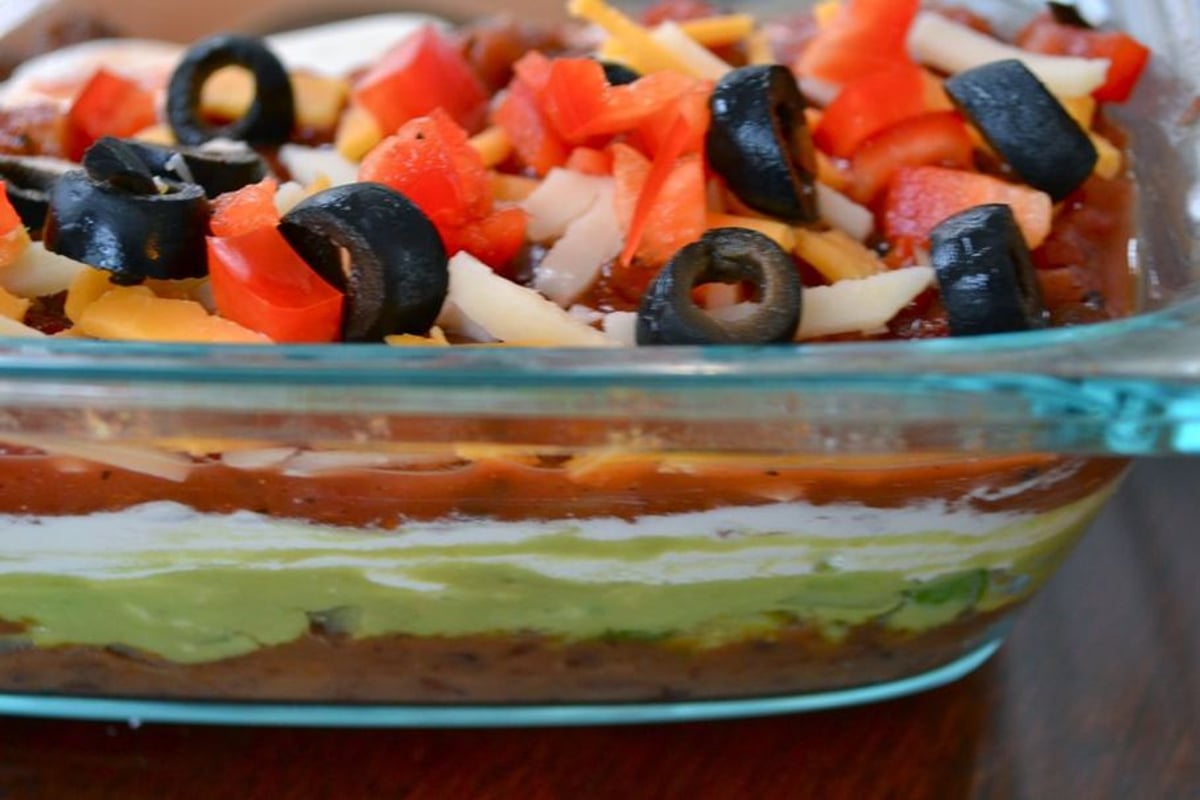 3 Classic Super Bowl Dips to Try This Year
