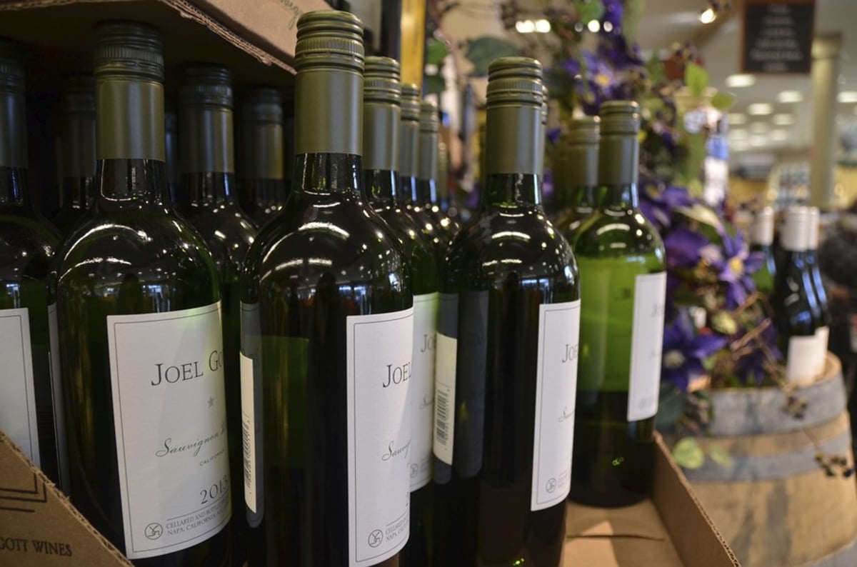 3 Things College Students Ought to Know About Wine