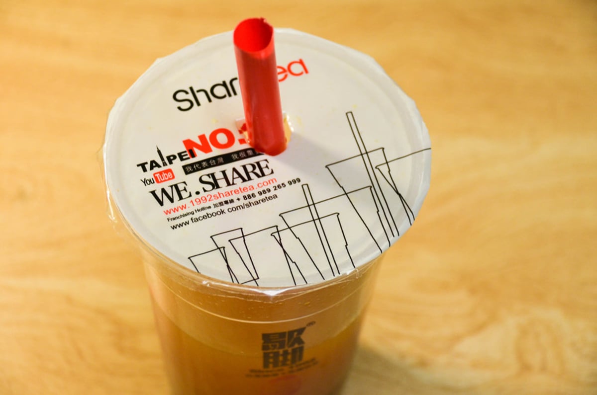 23 Signs You're Addicted to Boba