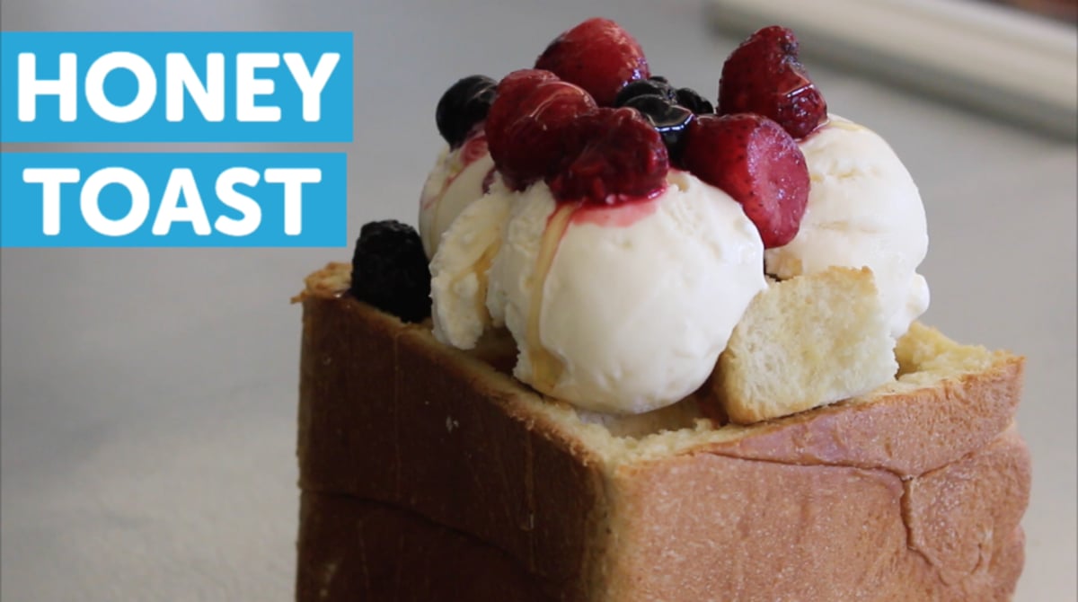 This Honey Toast Ice Cream Sundae Makes Eating Dessert for Breakfast ...