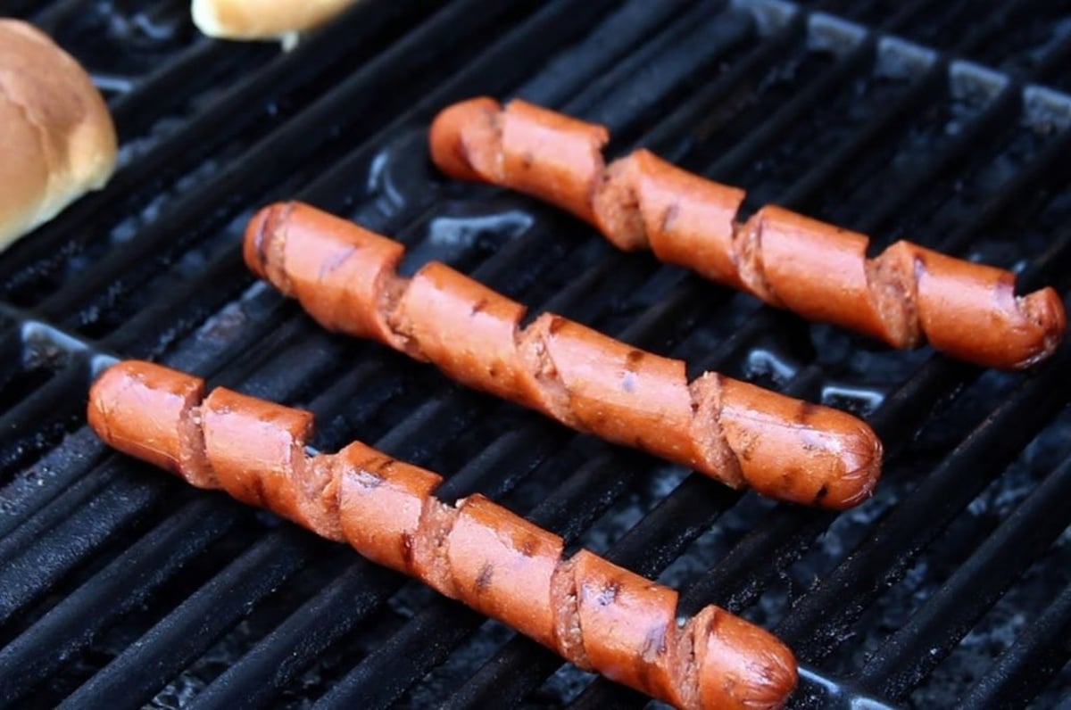 How to Make Spiral Hot Dogs