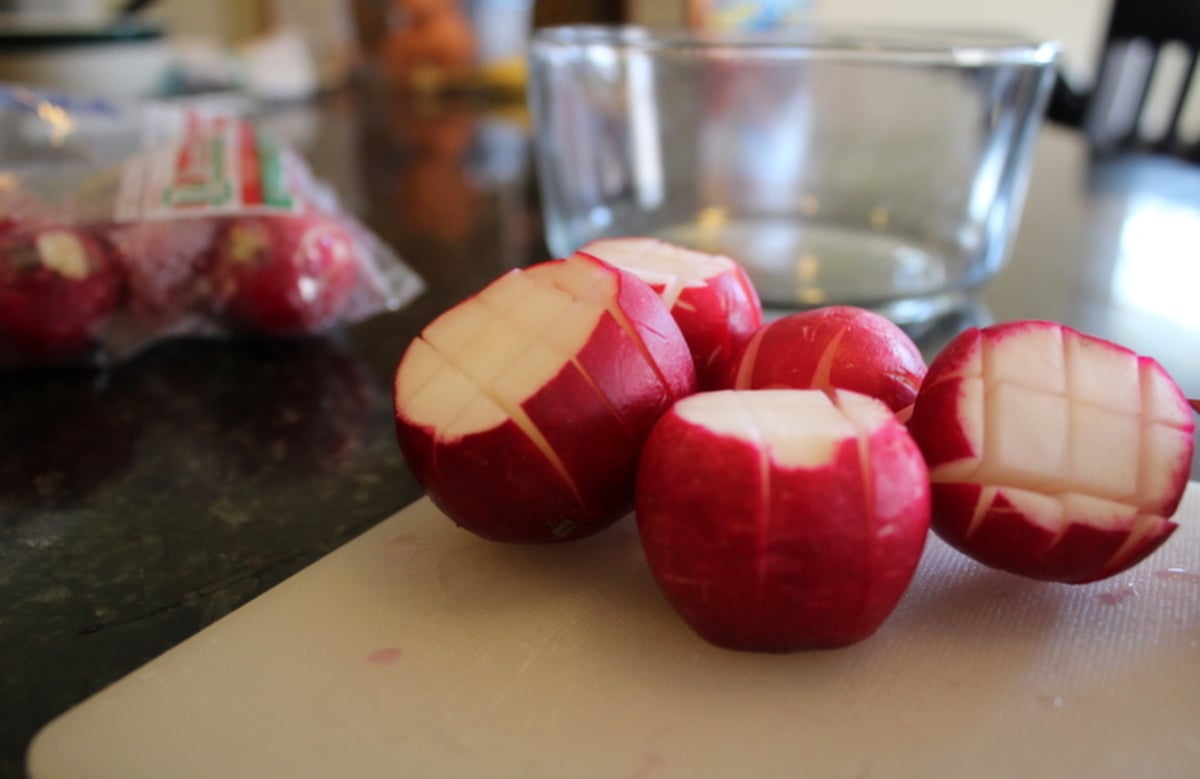 How to Cut the Heat of Raw Radishes