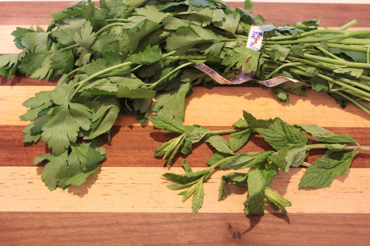 Your Guide to Eating, Growing and Cooking with Herbs