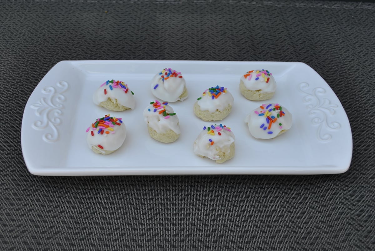 How to Make Traditional Anisette Cookies