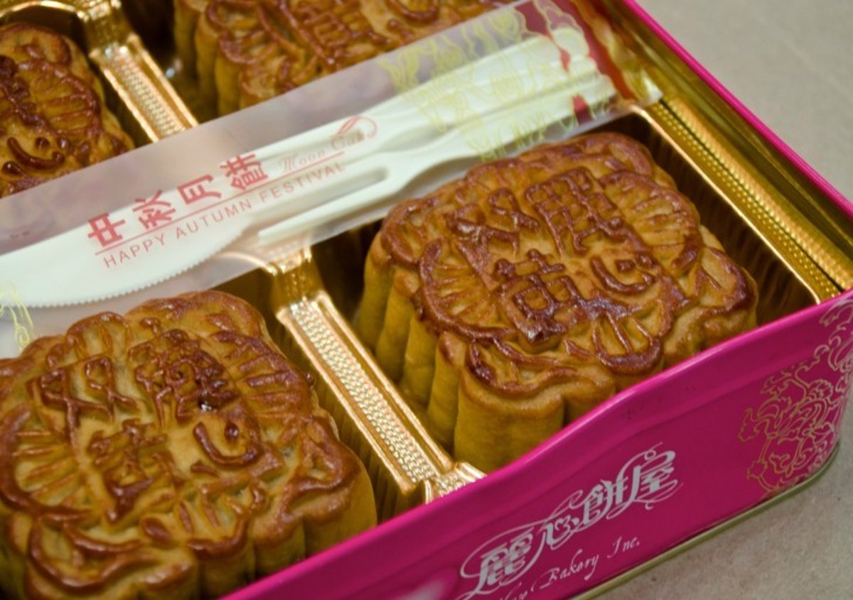 How to Celebrate Mid-Autumn Festival