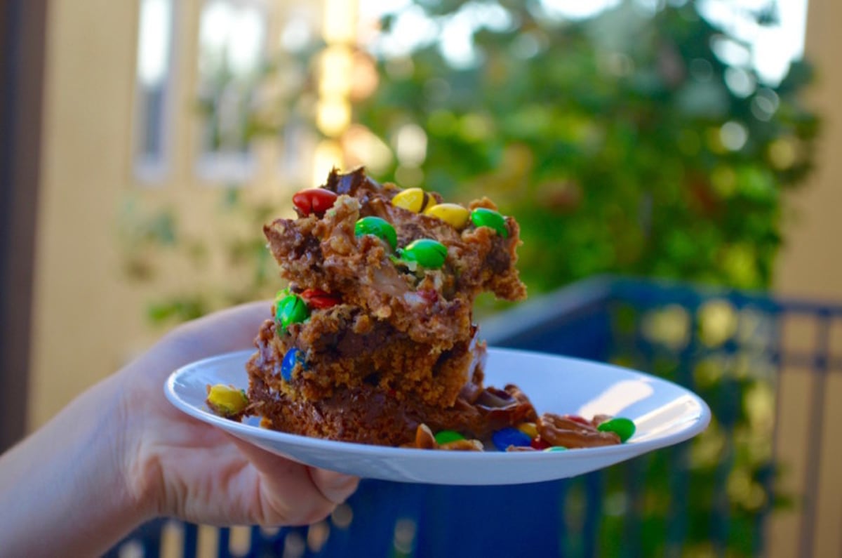 Sweet and Salty Graham Cracker Bars with Leftover Candy