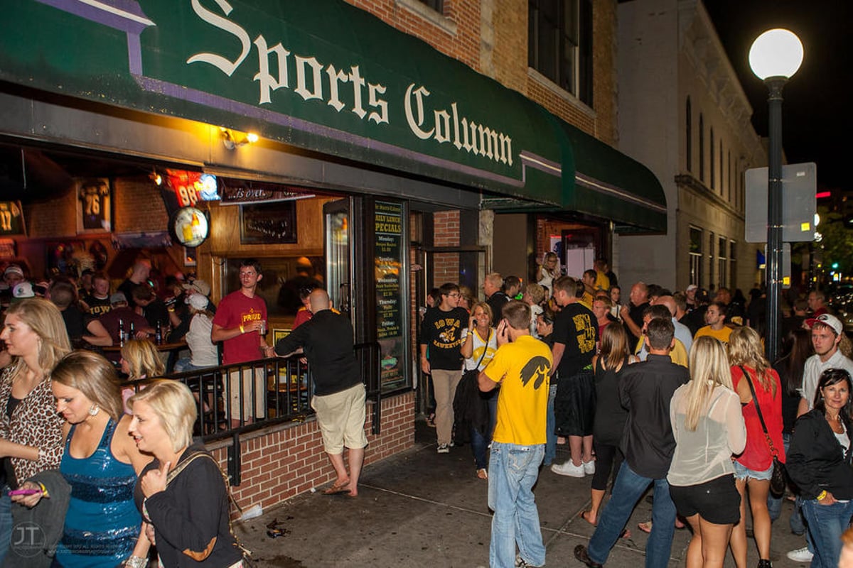 The Best Iowa City Barcrawl Lineup