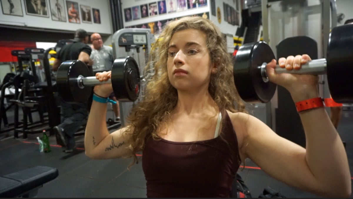 7 Basic Free Weight Exercises Gym Newbies Should Know