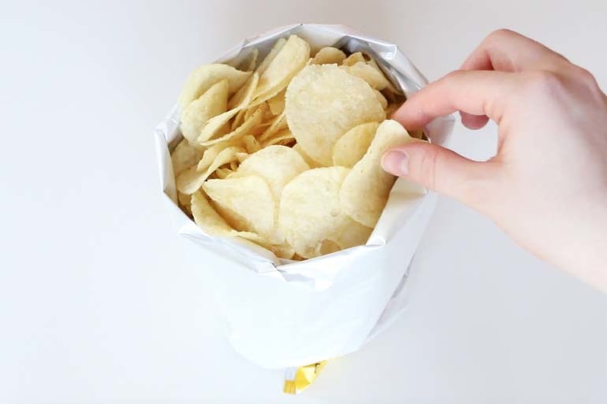 How to Transform Your Chip Bag Into a Bowl