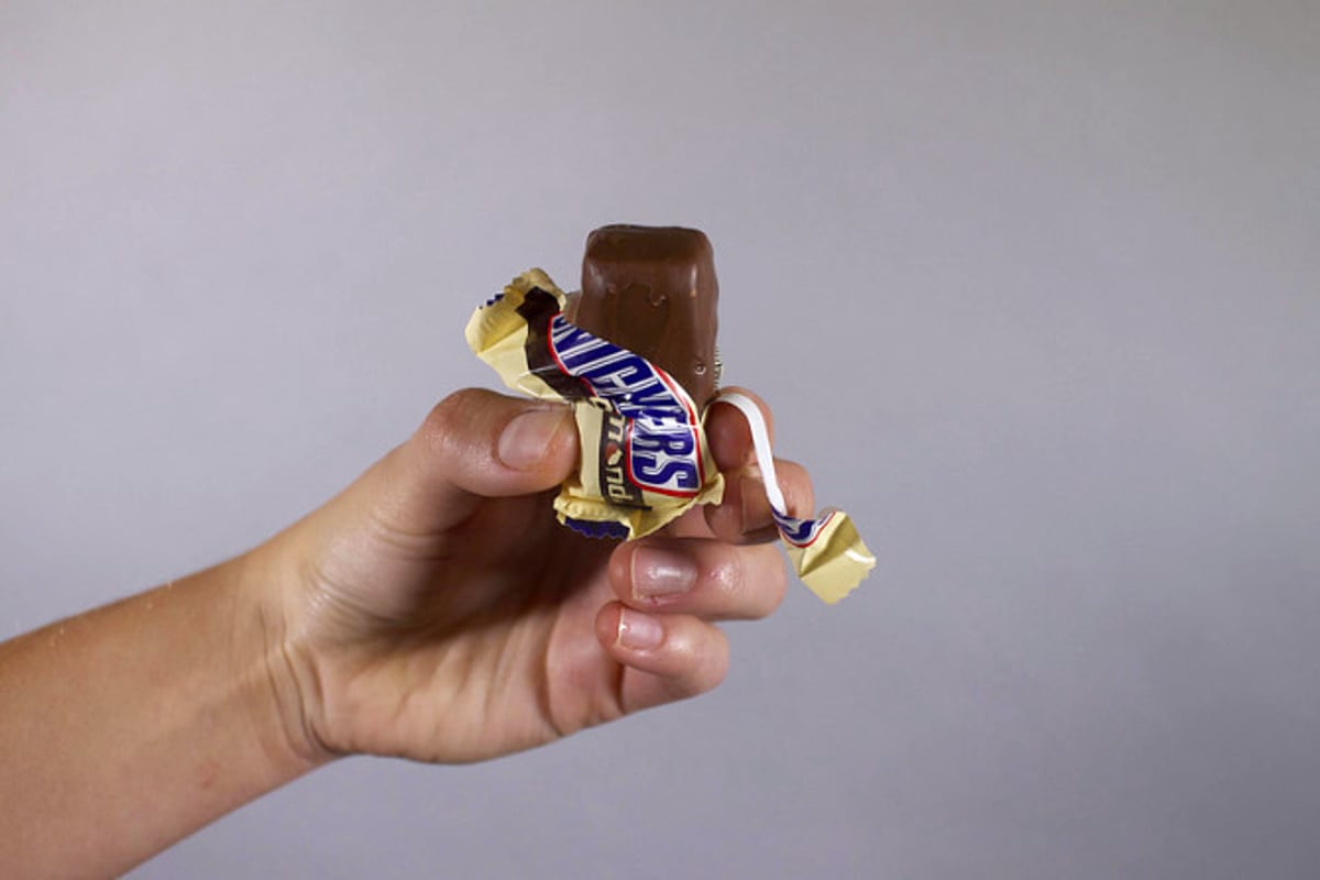 The 6 Phases of Giving up Sweets for Lent