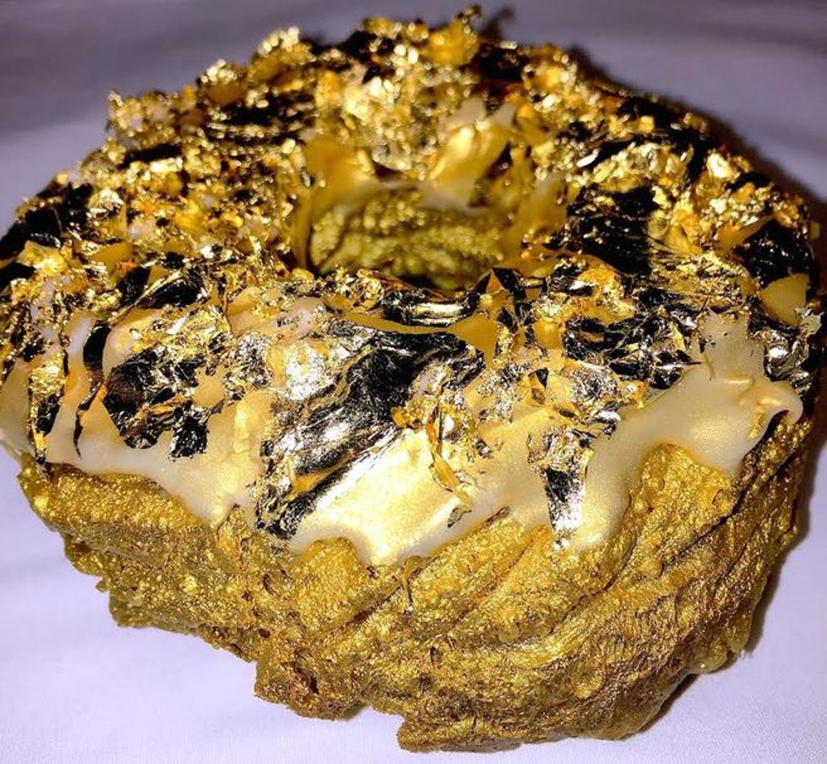 I Tracked Down and Tried the $100 Golden Donut and Here’s What I Thought