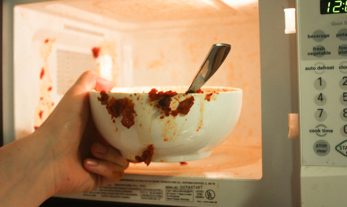 17 Times We've Failed at "Cooking" in Dorms