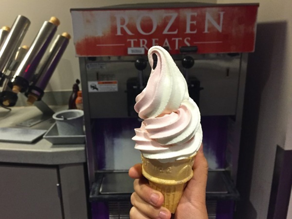 The 10 Emotional Stages of Getting a Twistee Treat