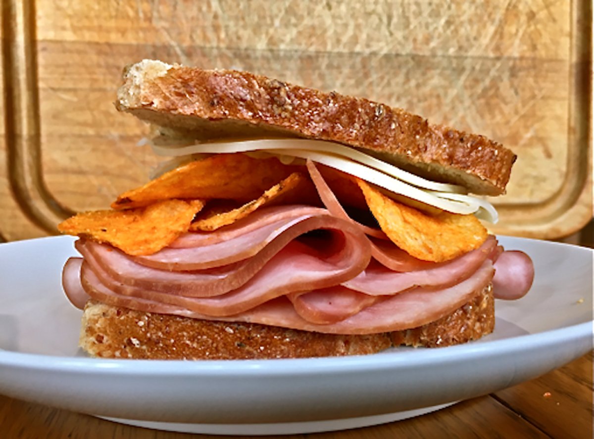 5 Sandwiches That Prove You Absolutely Need The Crunch Factor