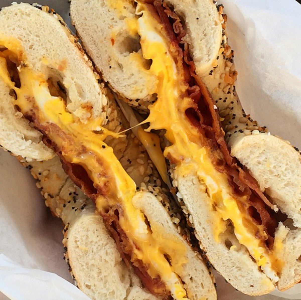 9 Restaurants for Every Type of Friend Who Will Visit You at JMU