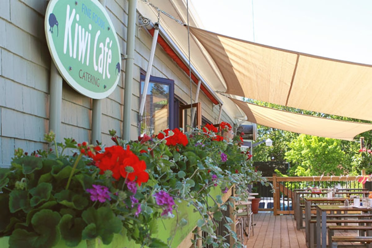 A Weekend Road Trip: The Kiwi Cafe