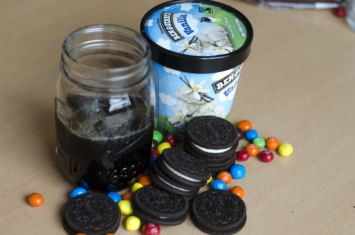 How to Make a Simple Ice Cream Coffee Float