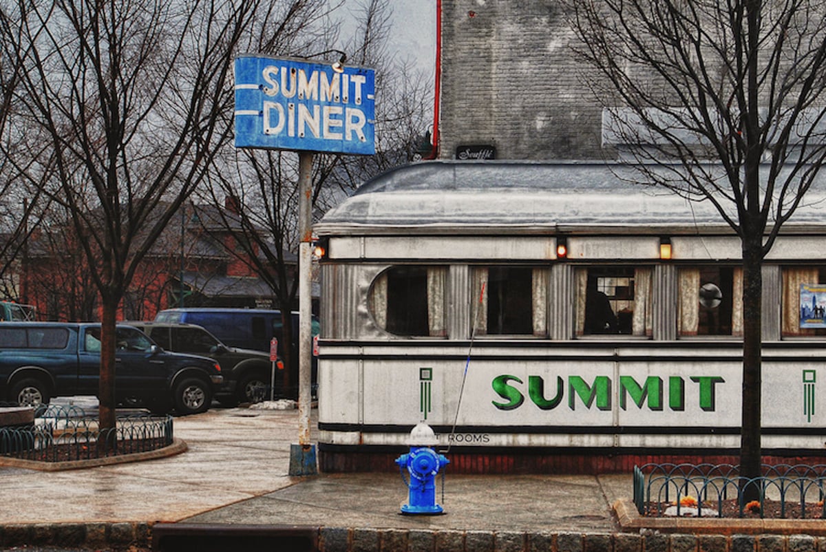 8 Summit, NJ Restaurants That Make Coming Home Worth It