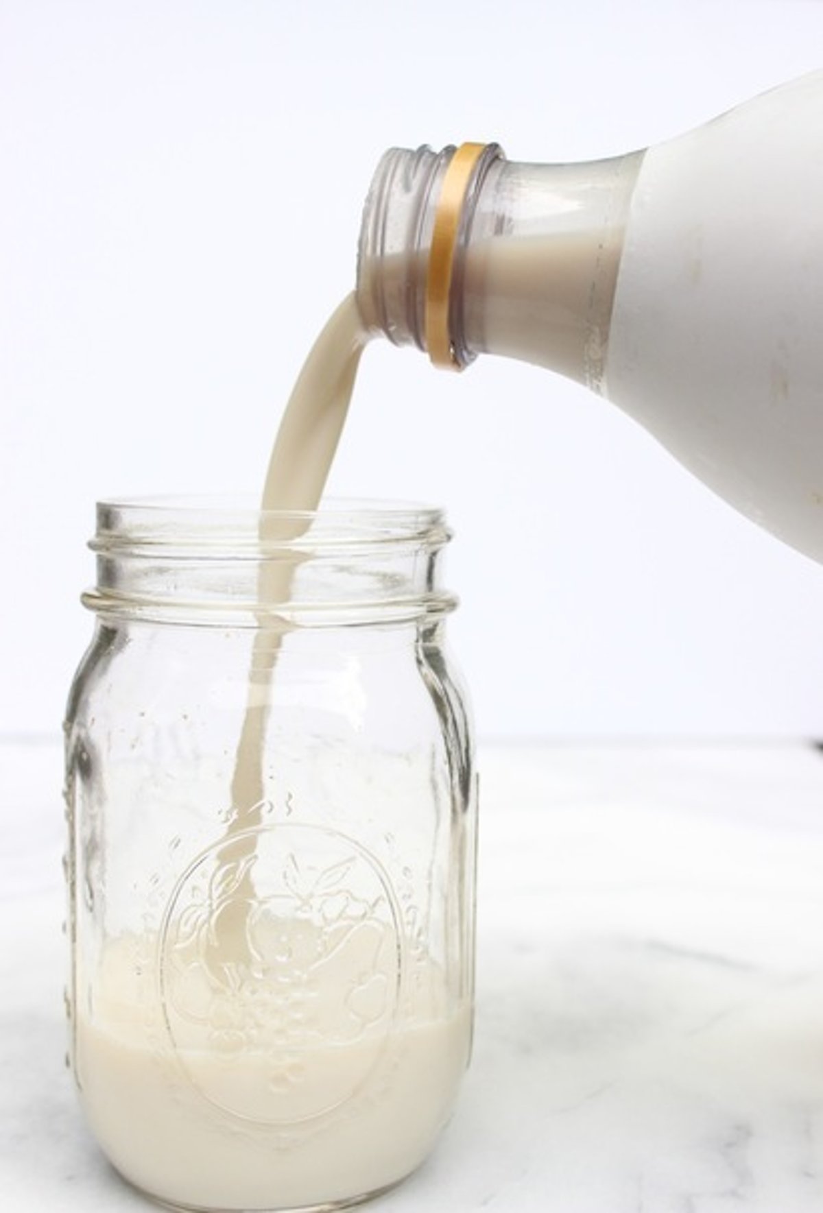 Here's Everything You Need to Know About Plant-Based Milk