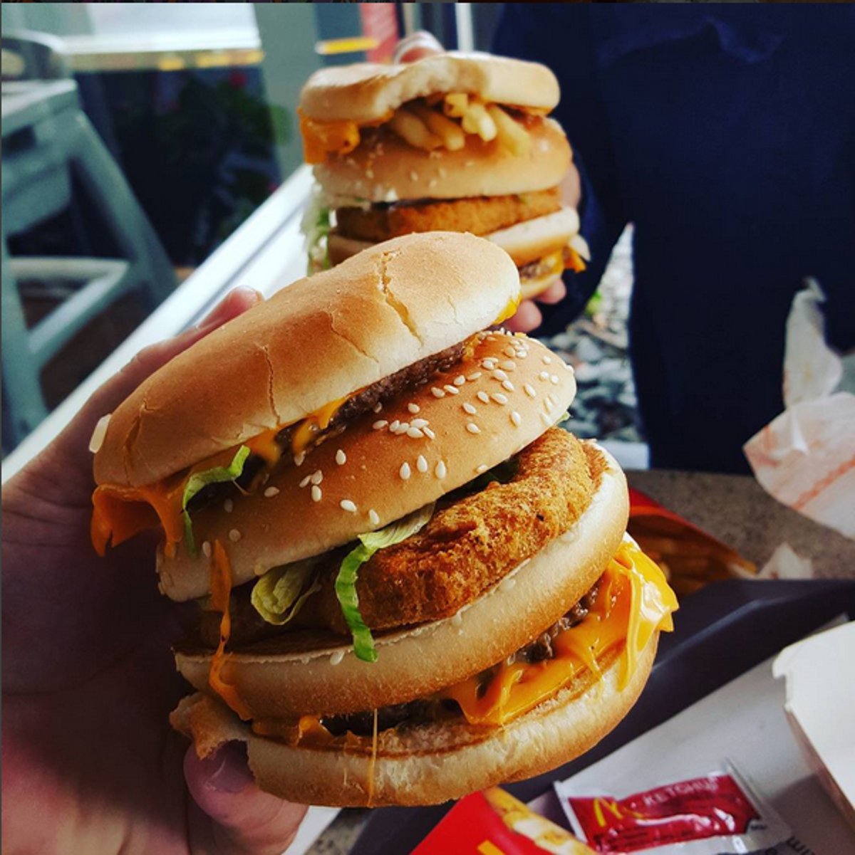 15 Fast Food Hacks Every Drive Thru Addict Needs