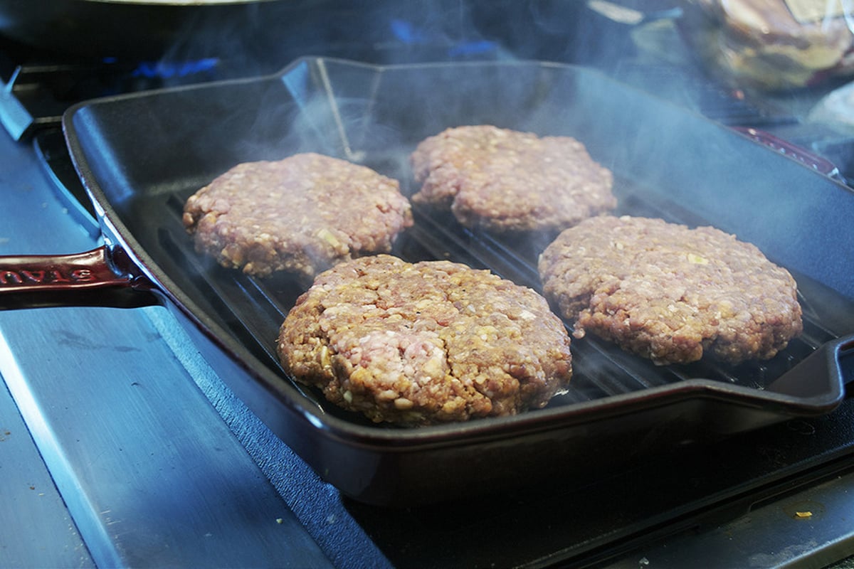 Heat-Resistant Strain of E. coli Found in Ground Beef, and What This ...