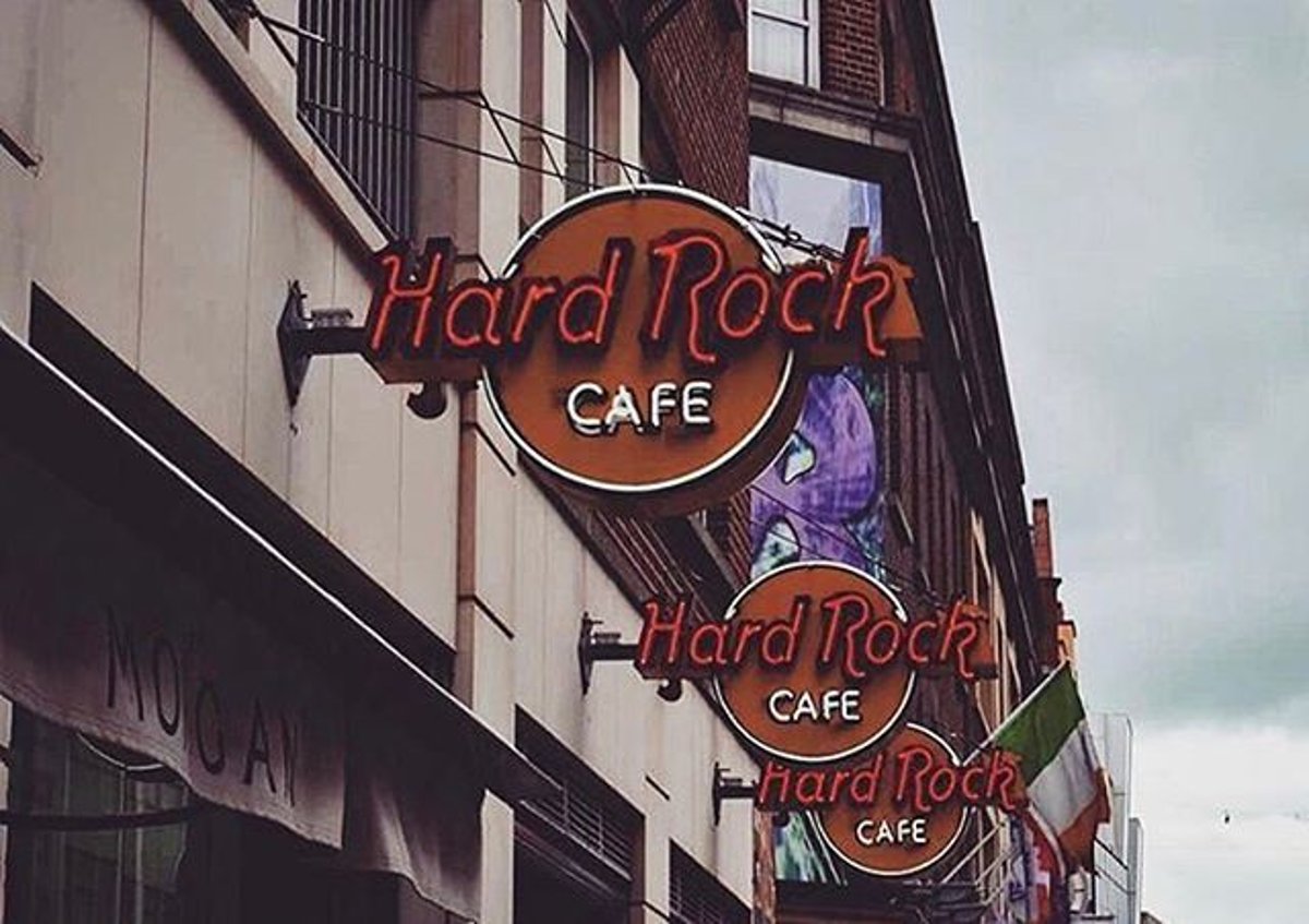 5 Reasons Why Hard Rock Café is the Coolest Place for a Birthday Party