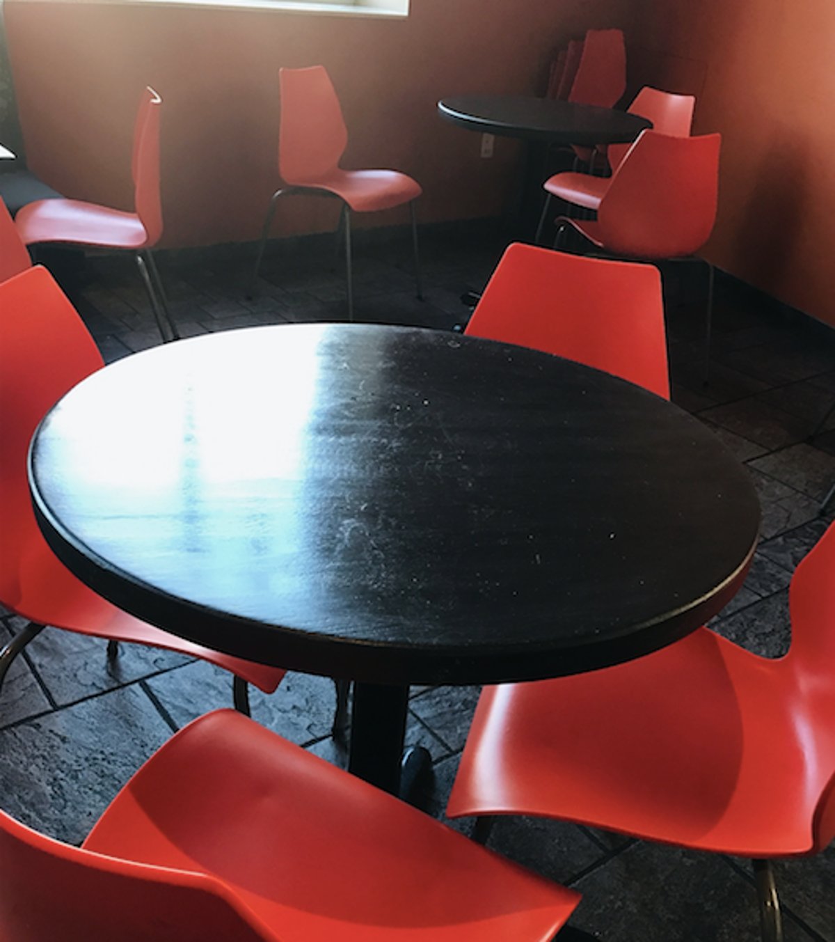 The Importance of a Round Table And Why We Should Rule Out Edges