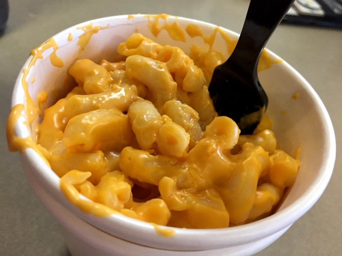 An Extravagant Mac and Cheese Love Story