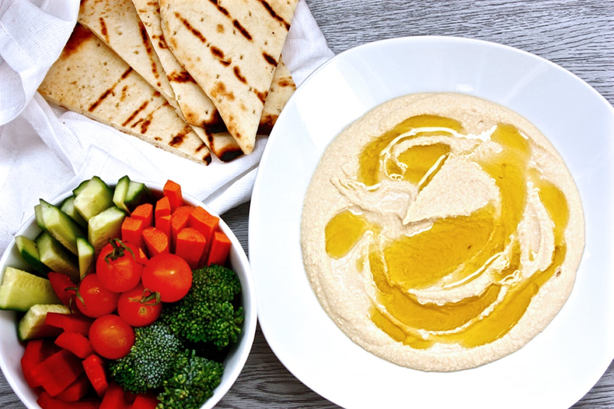 10 Ways to Eat Hummus That Will Make You Love It Even More