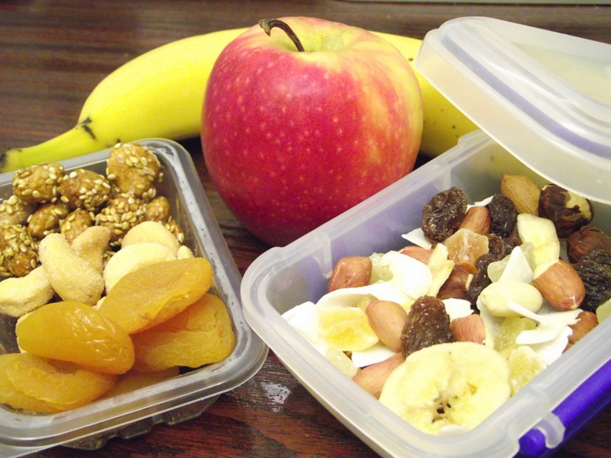 10 Healthy Dorm Snacks You Need to Stock Up On