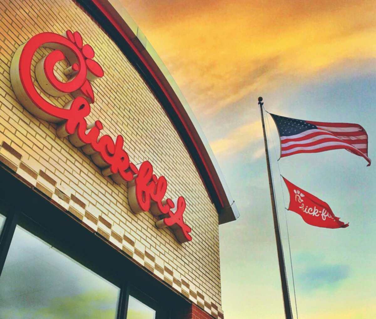 5 Things Working in a Fast Food Chain Teaches You